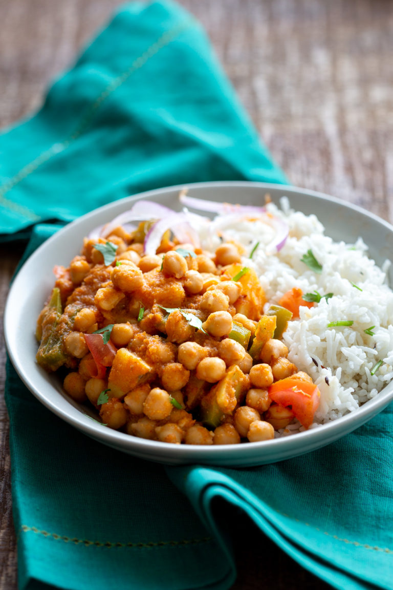 Kadai Chole - Spiced Chickpeas and Potatoes - Vegan Richa