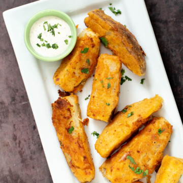 Homemade Jo Jo Potatoes - Crispy Potato Wedges