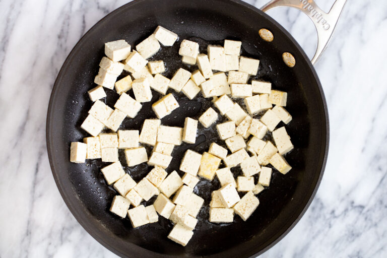 Spiced Spinach Tofu Stir fry 1 Pot 15 Minutes - Vegan Richa
