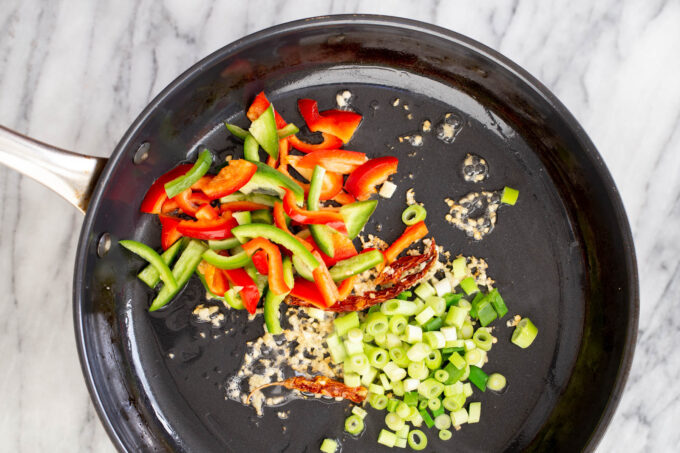 Dragon Chicken Soycurls - Vegan Richa