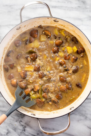 Vegan Mushroom Chowder - Vegan Richa