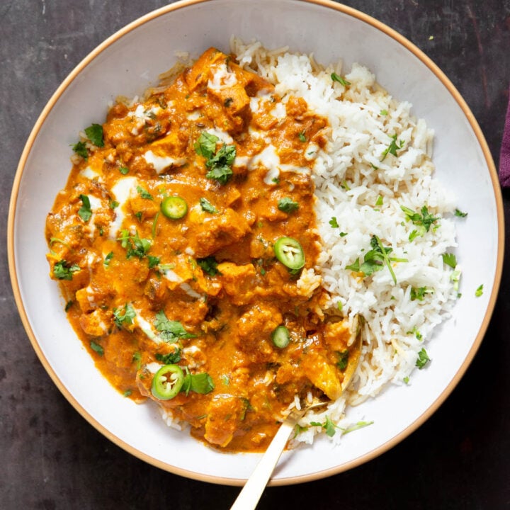 Vegan Balti Chicken (Indian Cumin Cardamom Curry) - Vegan Richa