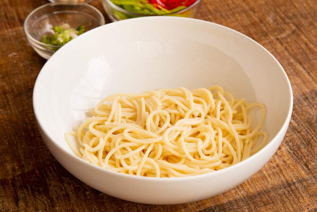 Mustard Seed Chili Oil Tadka Noodles - Vegan Richa