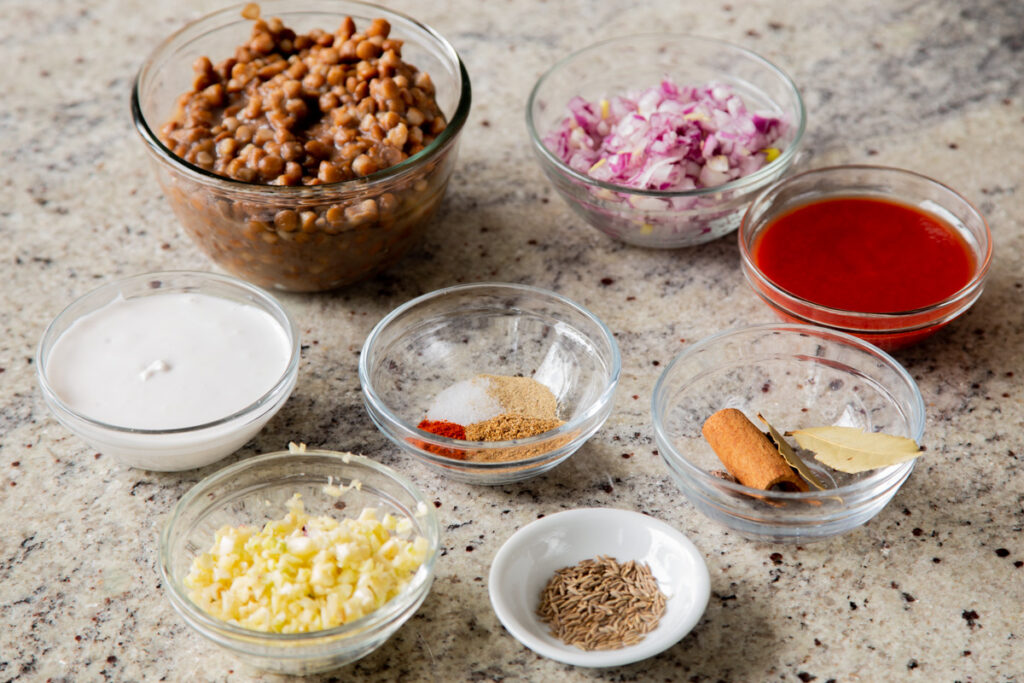 One-Pan Dal Lasooni