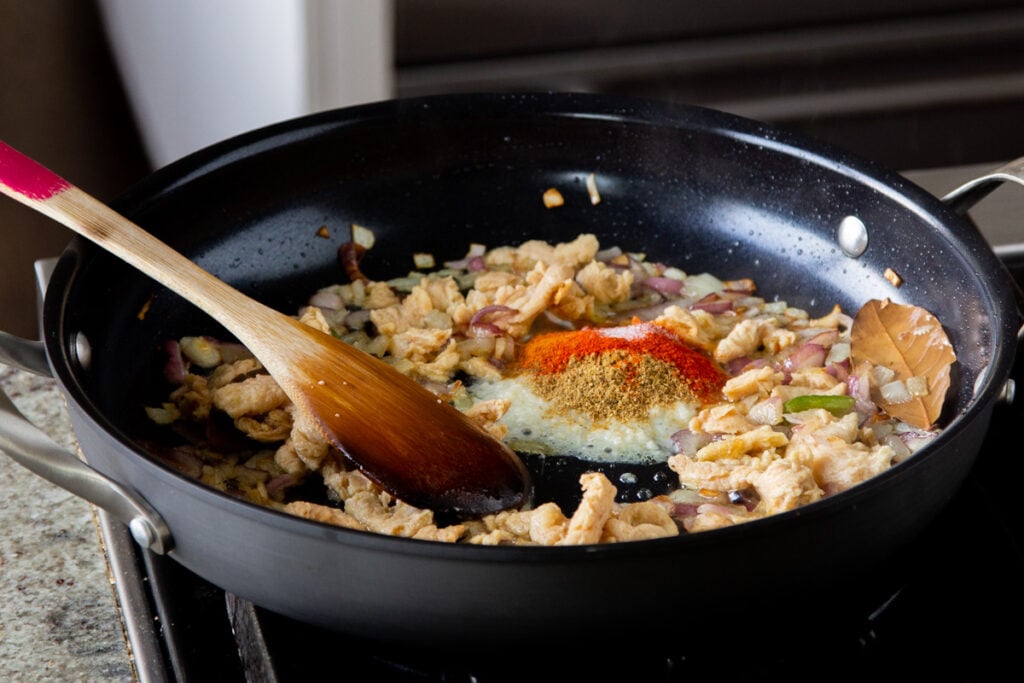 Vegan Dalcha (Indian lentil meat stew)