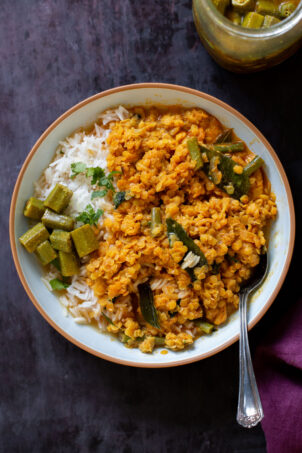 Vegan Dalcha (Indian lentil meat stew)