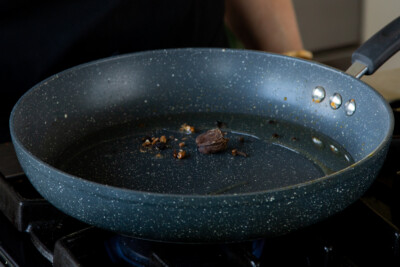 Pahadi Curry (North Indian Mountain Tofu Cardamom Pepper Curry