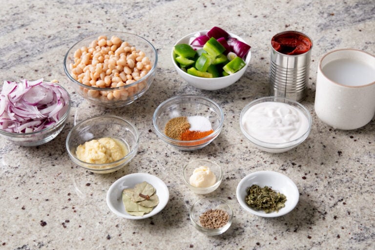 White Beans in Toasted Cumin Onion Sauce (Beans do Pyaza)