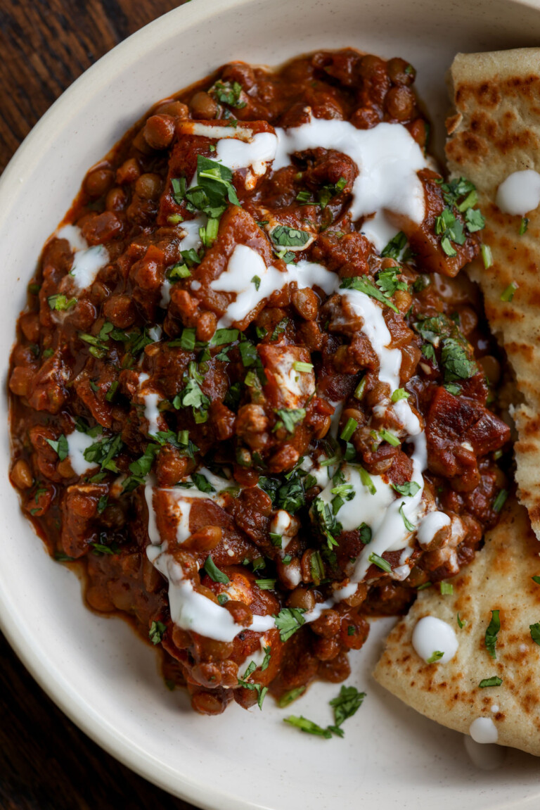 Vindaloo Curry with Lentils and Potatoes