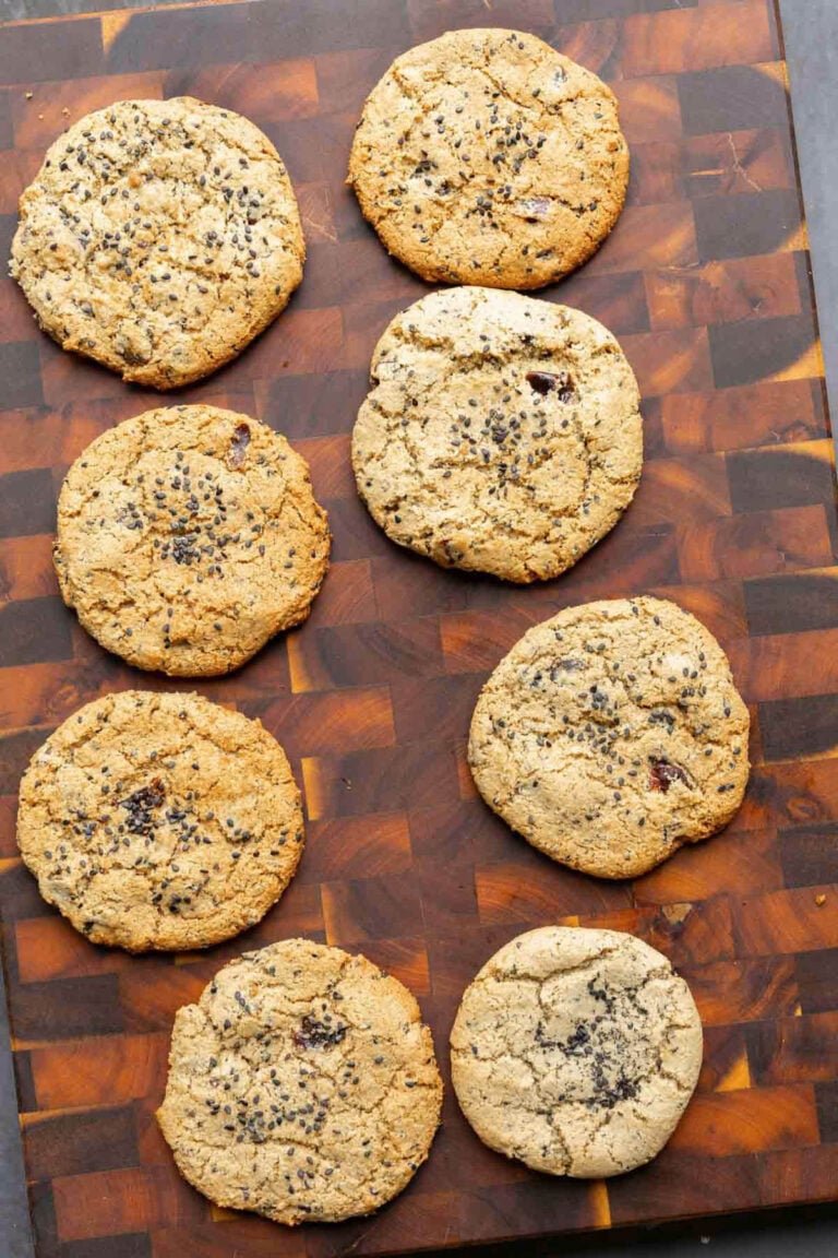 Black Sesame Cookies with Dates and Tahini (oil-free!)
